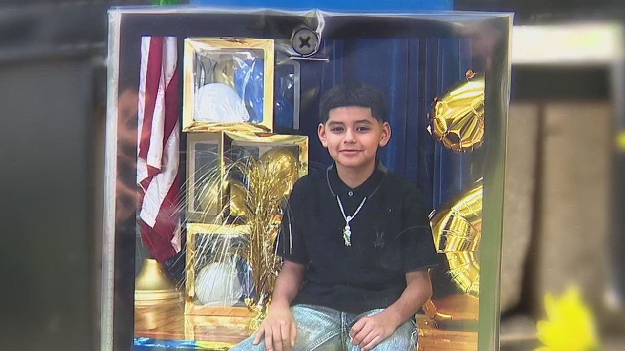 Man charged with murder in Houston 'ding dong ditch' shooting of 11 ...