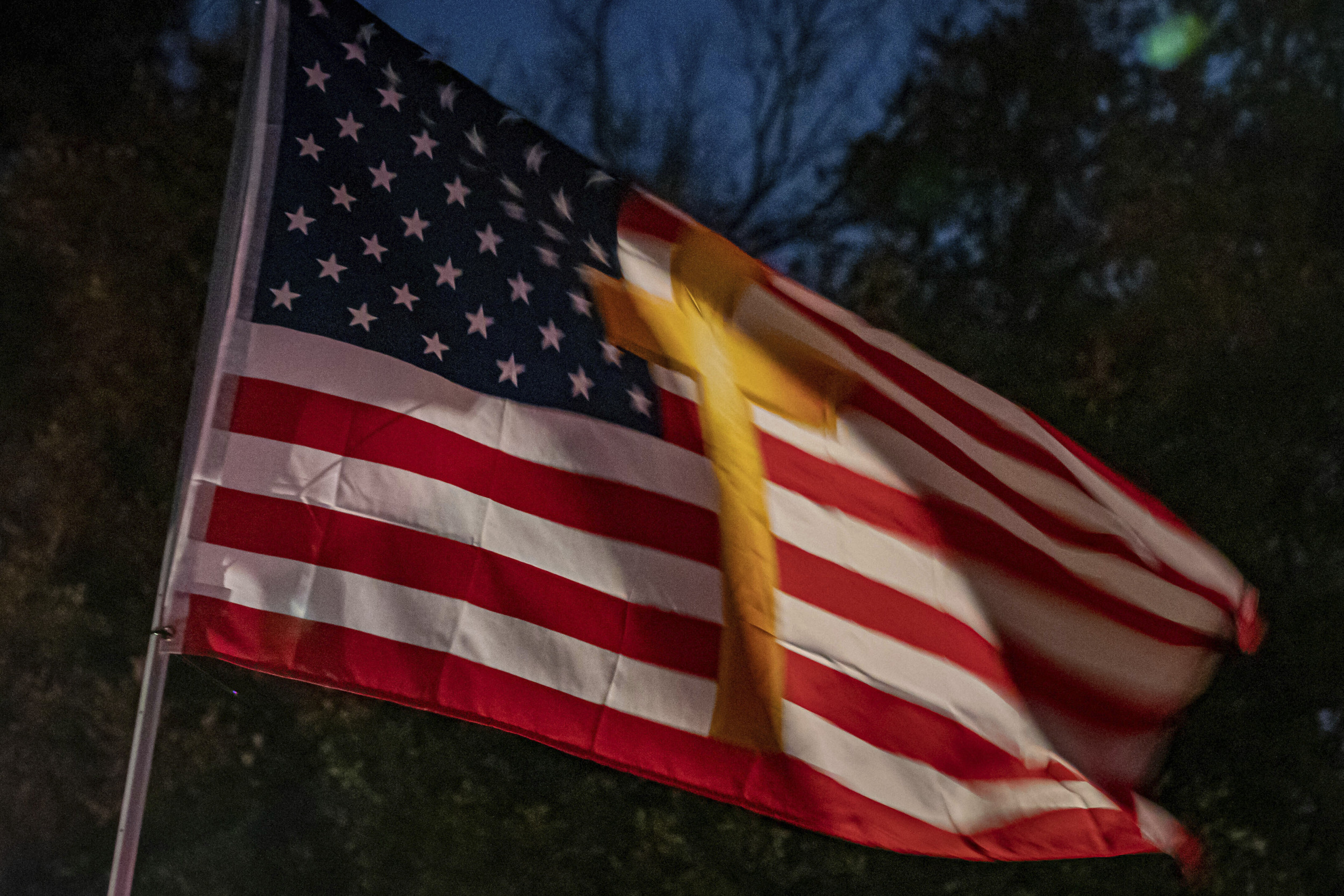 America in "second stage" of religious decline, study suggests