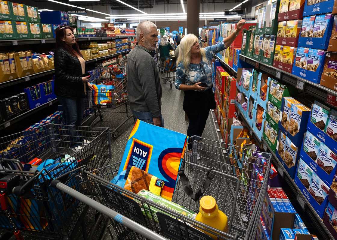 The Surprisingly Absorbent $5 Aldi Kitchen Find You’ll Use Over and ...