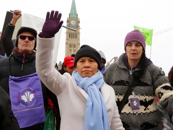 La « reine du Canada » autoproclamée arrêtée par la GRC