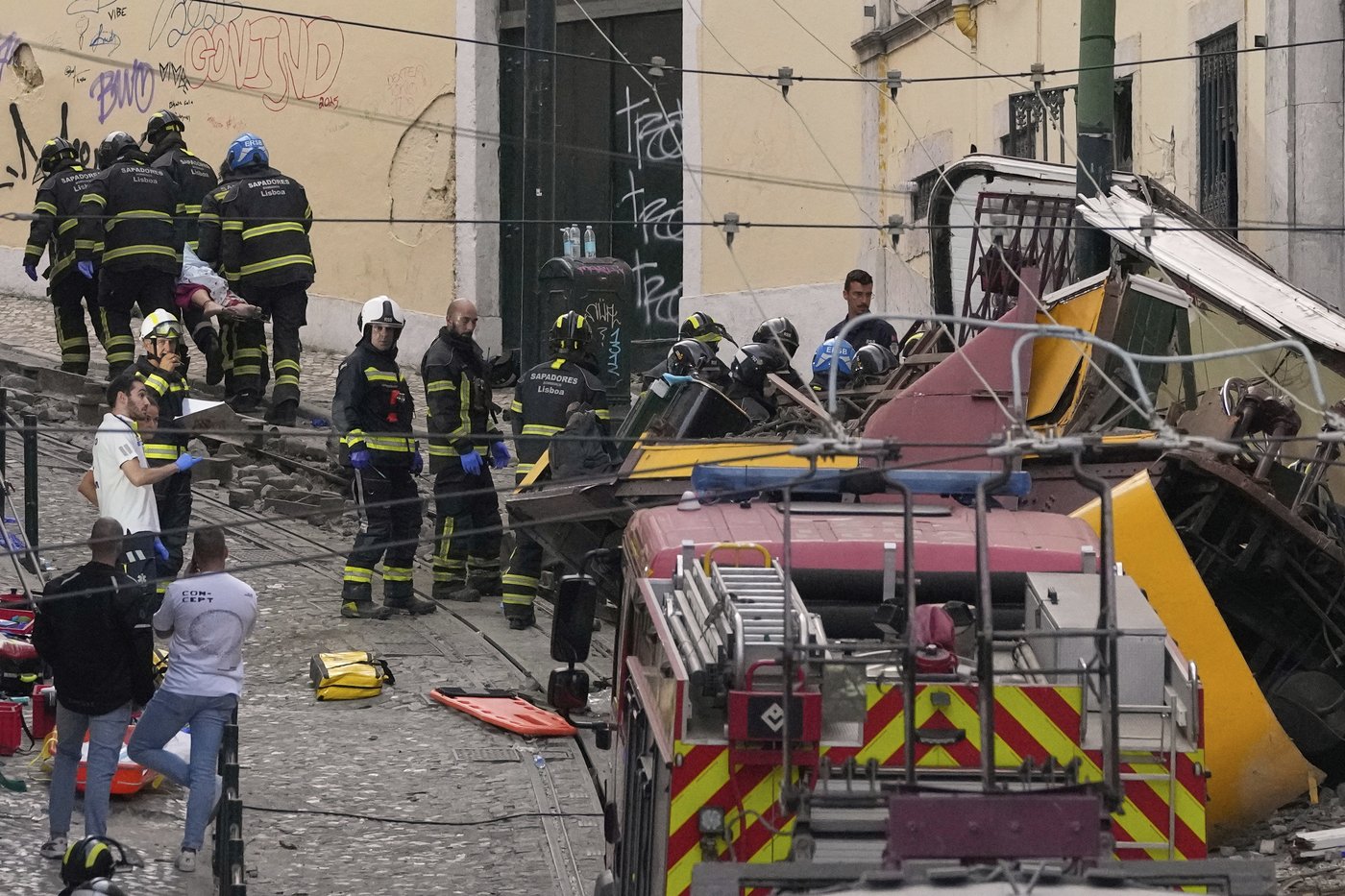 Famed streetcar in Lisbon, Portugal, derails and crashes, killing 15 people