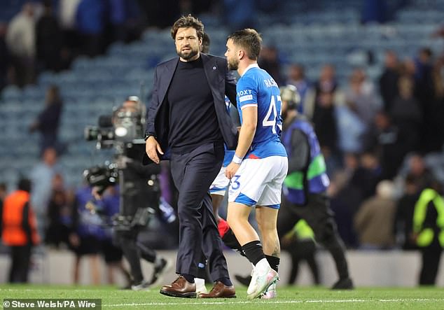 Thelwell set to host peace talks between Martin and Raskin after ...