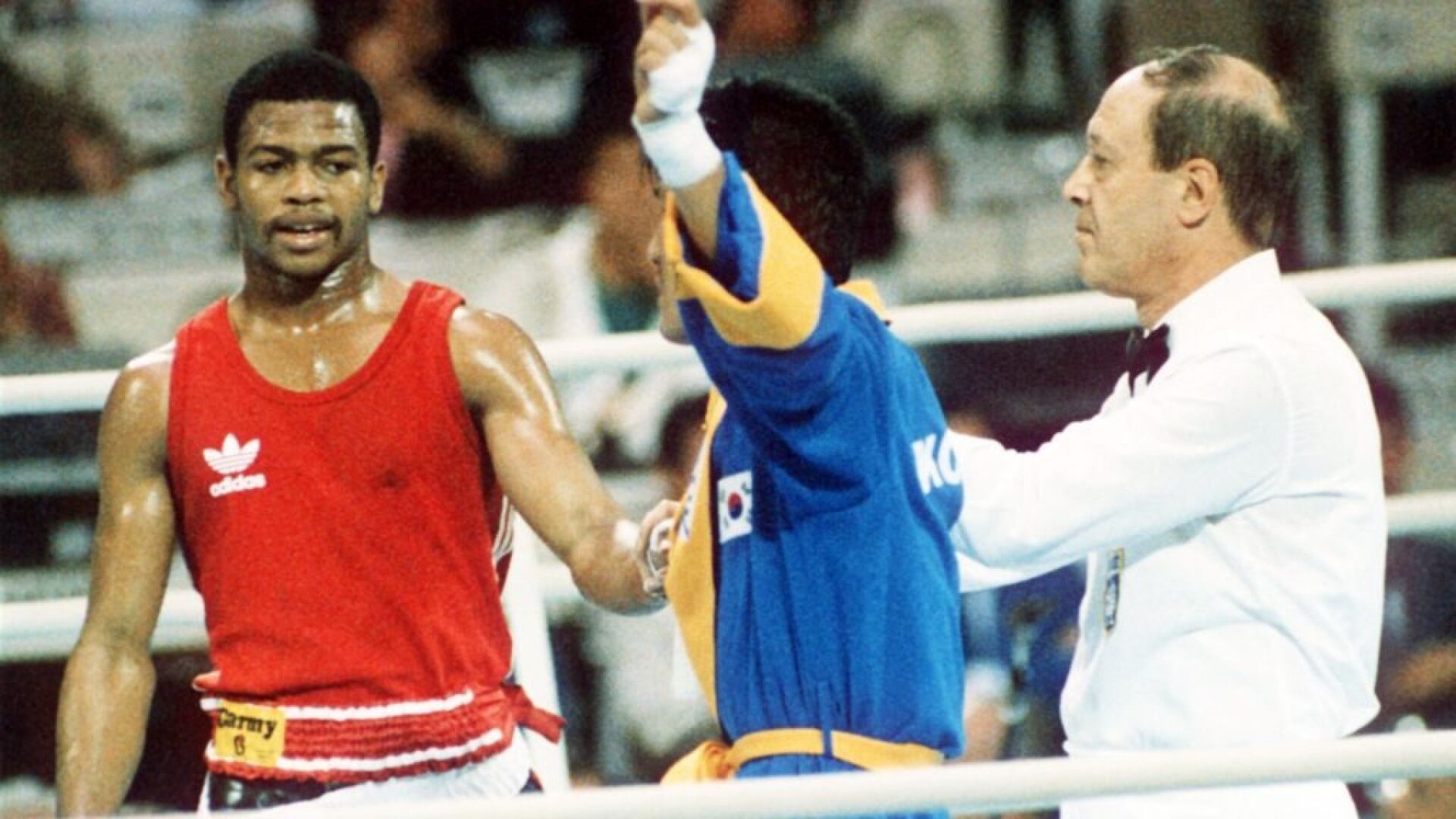 Roy Jones Jr. given 1988 Olympic gold medal by boxer who got ...