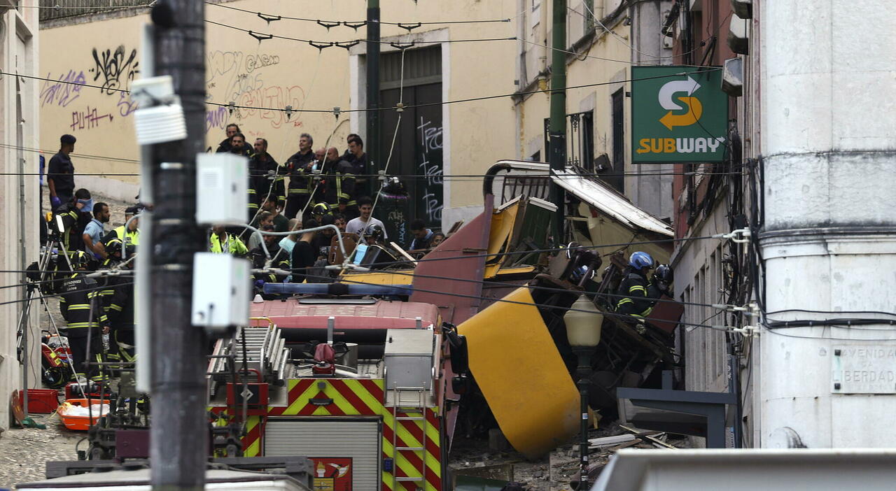Lisbona, incidente funicolare Gloria: dal cavo che ha ceduto ai freni ...