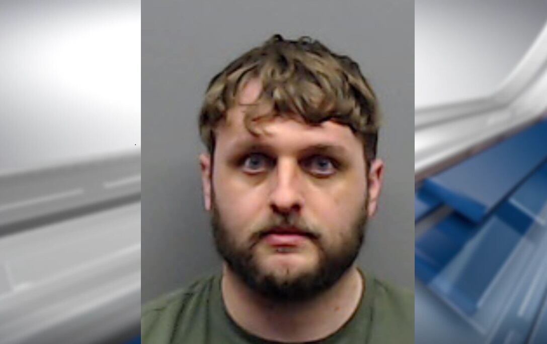 Tyler bank employee accused of stealing funds from elderly woman’s account