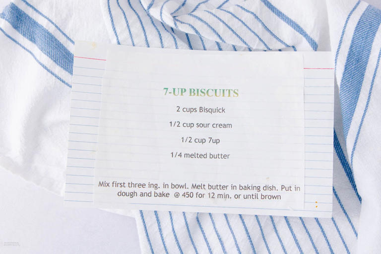 The Easiest Biscuits You’ll Ever Bake With Just 4 Ingredients!