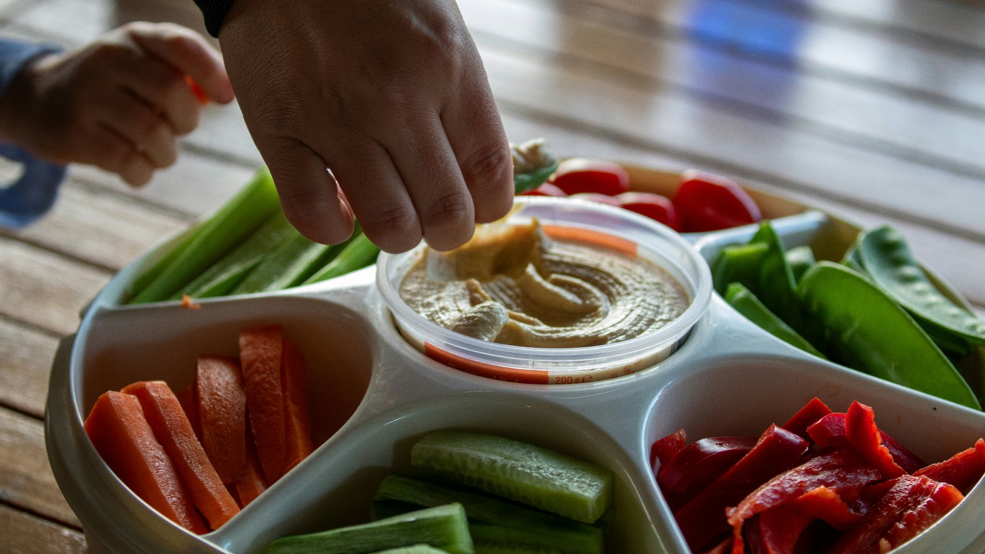 20 Healthy School Snacks to Pack for Your Kid