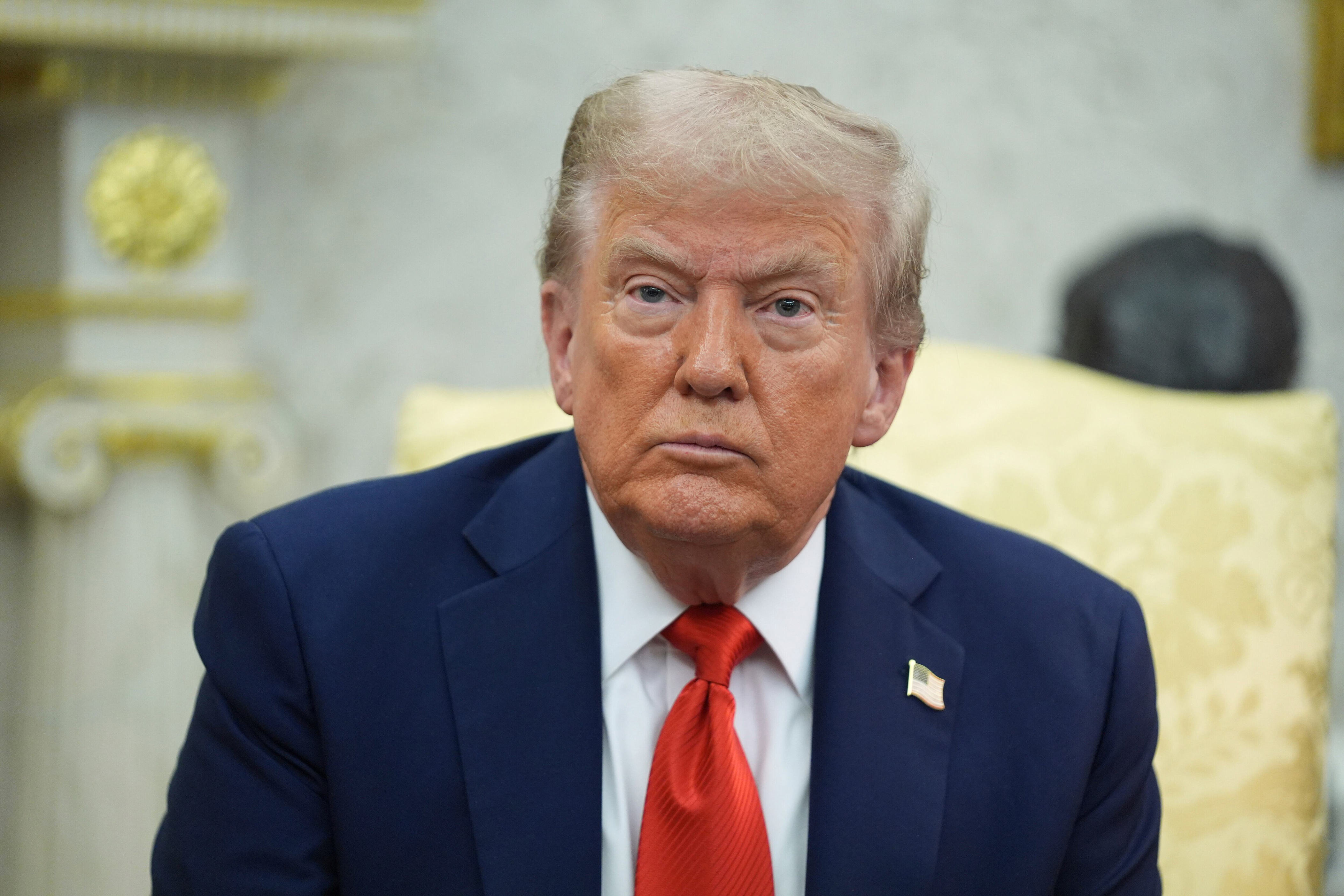 Trump administration asks Supreme Court to quickly take up tariffs case ...