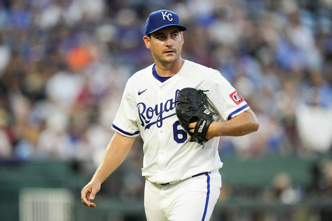What's the status of Kansas City Royals' top 2 pitchers? Well, it's ...