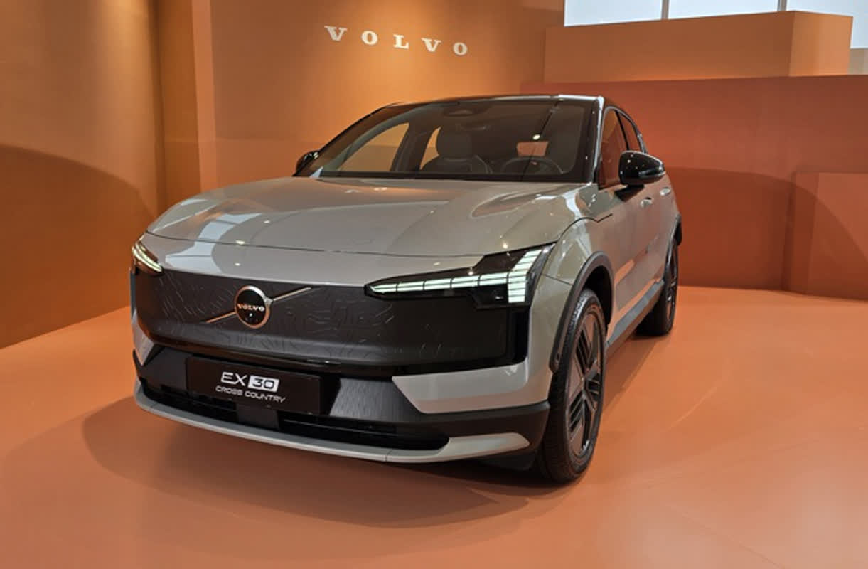 볼보코리아, EX30 크로스컨트리 출시⋯ 가격 5516만원