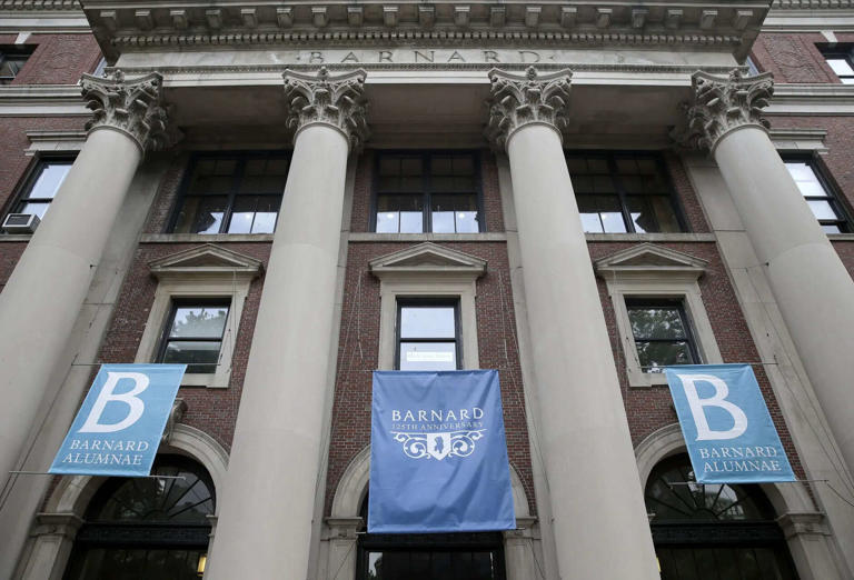 How Barnard college’s silence on financial aid is failing low-income ...