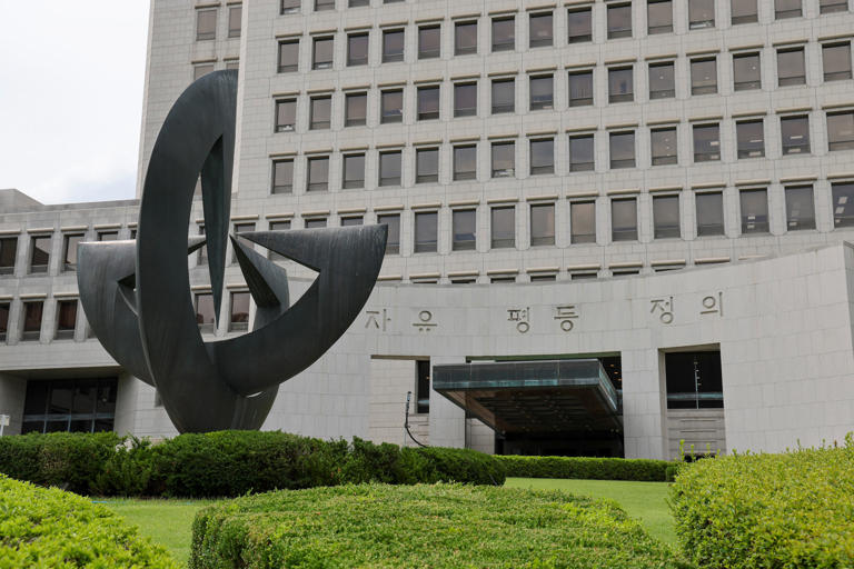 Supreme Court weighs self-contribution claims in mutual-fault accidents