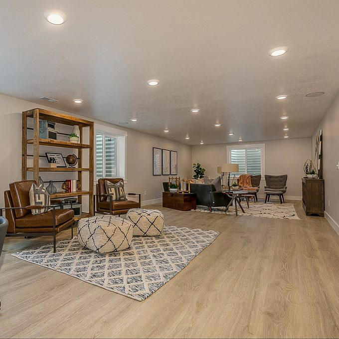 8 Basement Lighting Ideas for a Cozy Space