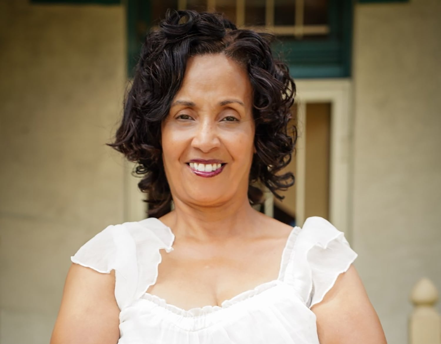 Teacher Deborah Sims Fard drops out of election for at-large seat on ...