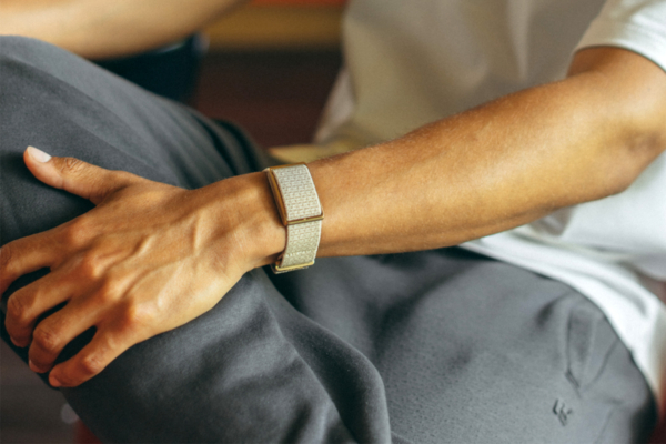 No Screen, No Subscription: Polar Launches Low-Profile ‘Loop’ Fitness ...