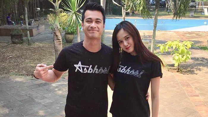 Rezeki Seret saat Proses Cerai dengan Meiza? Eza Gionino Keciduk Sibuk ...