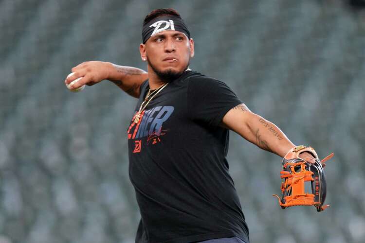 Houston Astros' Isaac Paredes to take batting practice in attempt to ...