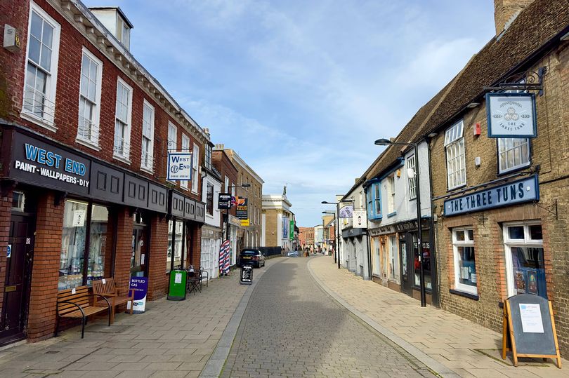 The new title Cambridgeshire towns could be awarded with £3m prize