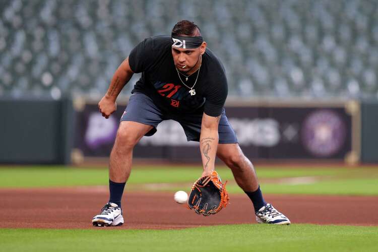 'Too early' to know when Isaac Paredes can return for Houston Astros ...