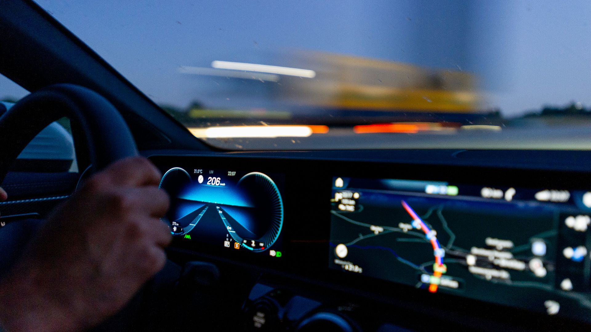 20 Bad Driving Habits You Need to Stop Doing