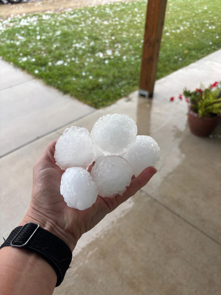 Large hail, damaging winds march through central, south-central Kansas ...