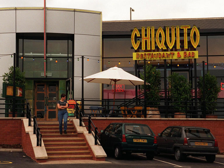 19 of the best photos take you back to Birstall in the late 1990s