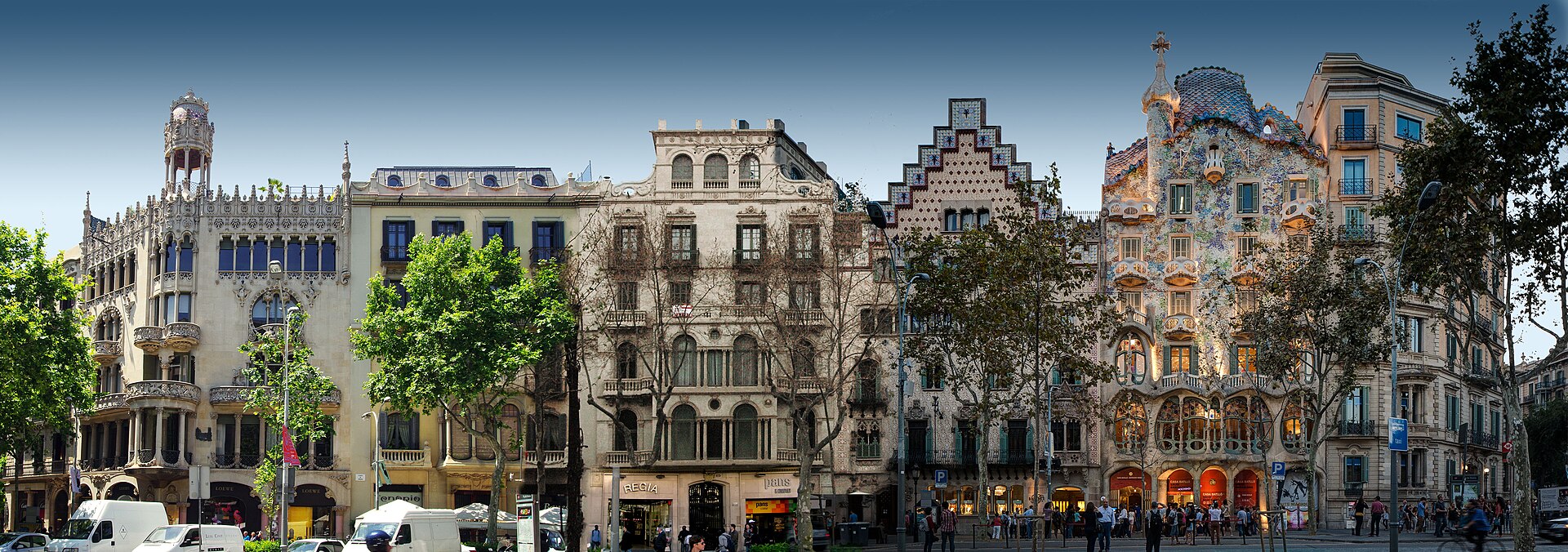 Living on Passeig de Gràcia: discover Barcelona’s most elegant avenue