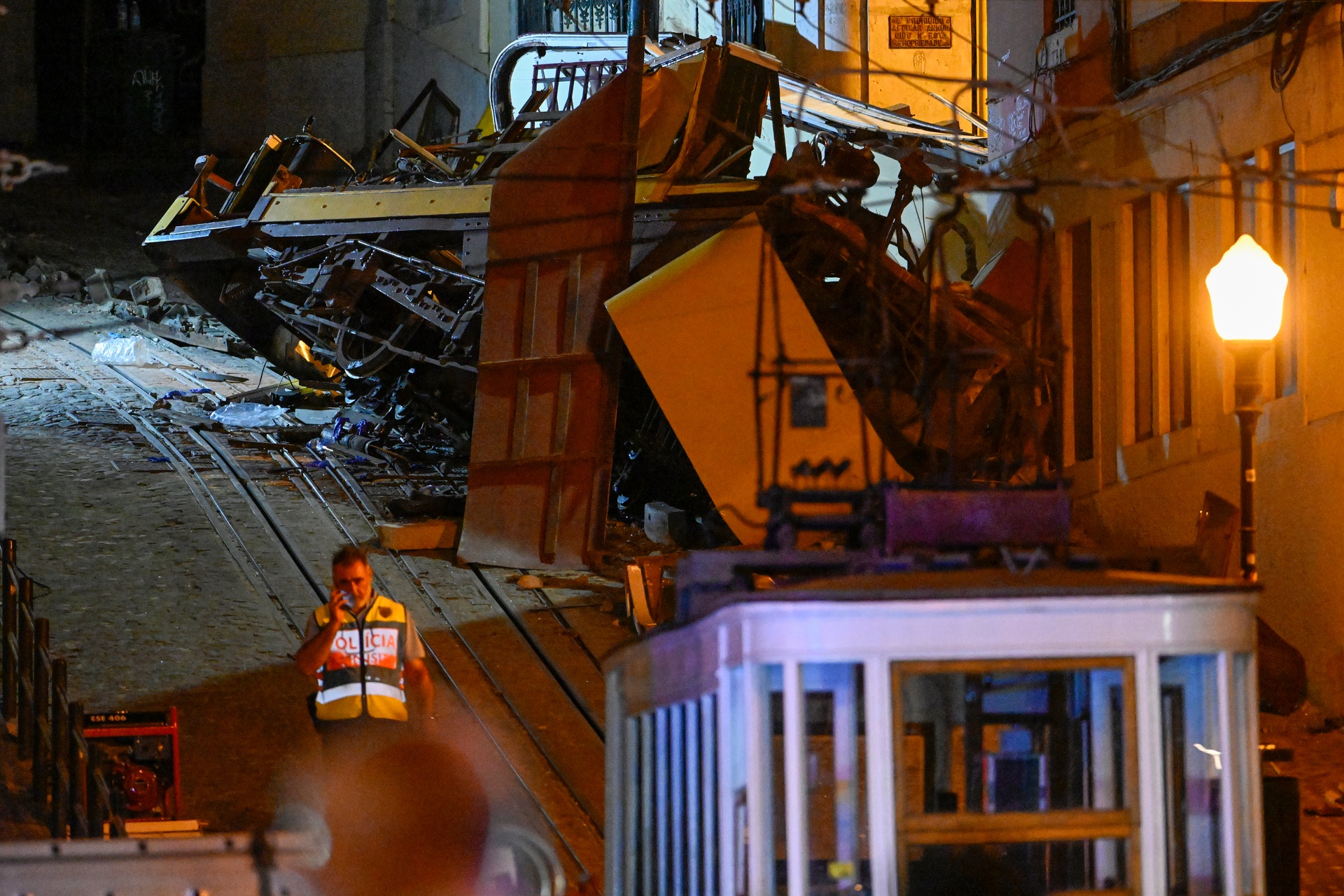 Tragedy in Portugal: 15 Killed, 18 injured in funicular disaster