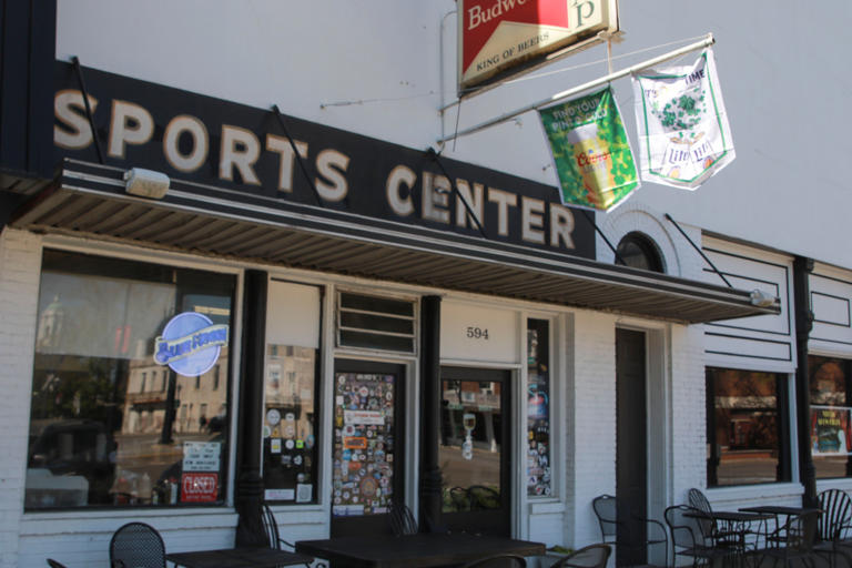 Readers pick longtime downtown favorite Sports Center as the best ...