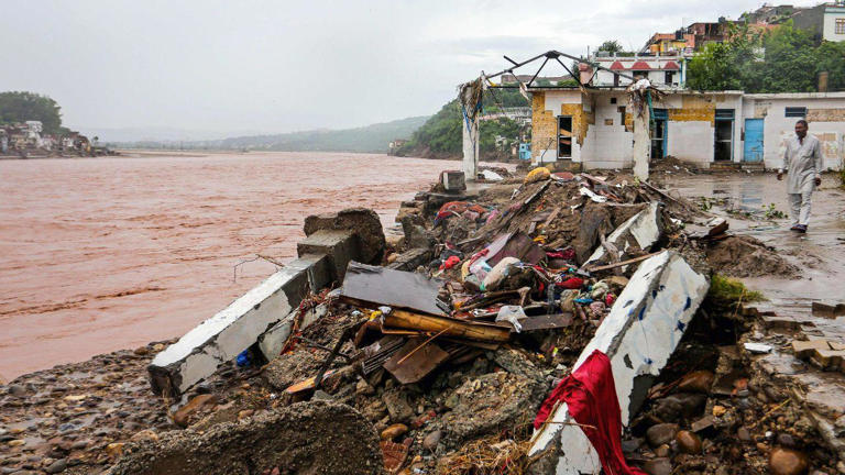 Jammu Kashmir floods: Heavy rainfall continues to lash Bhaderwah