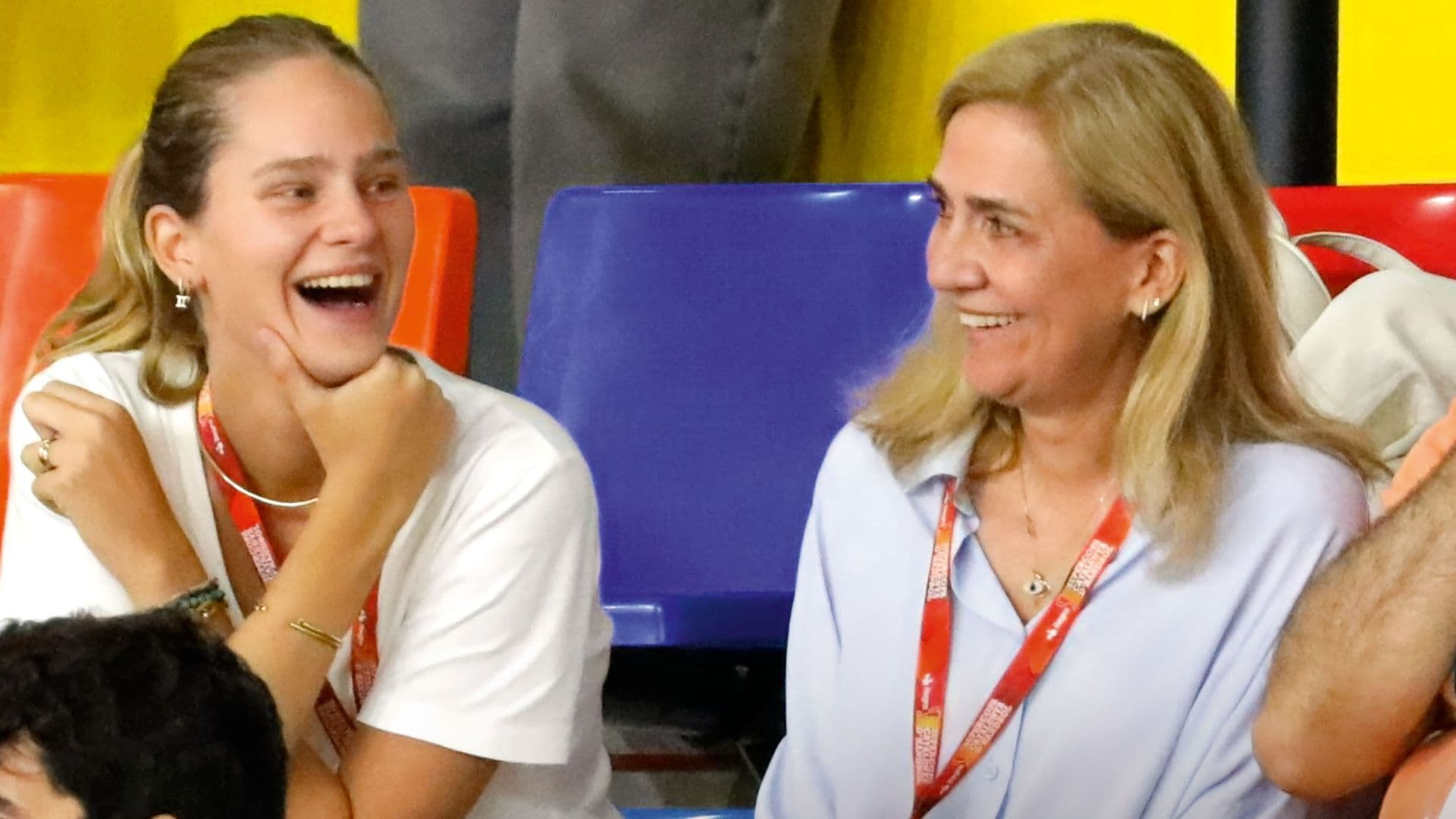 Las fotos de la infanta Cristina e Irene Urdangarin que demuestran que ...