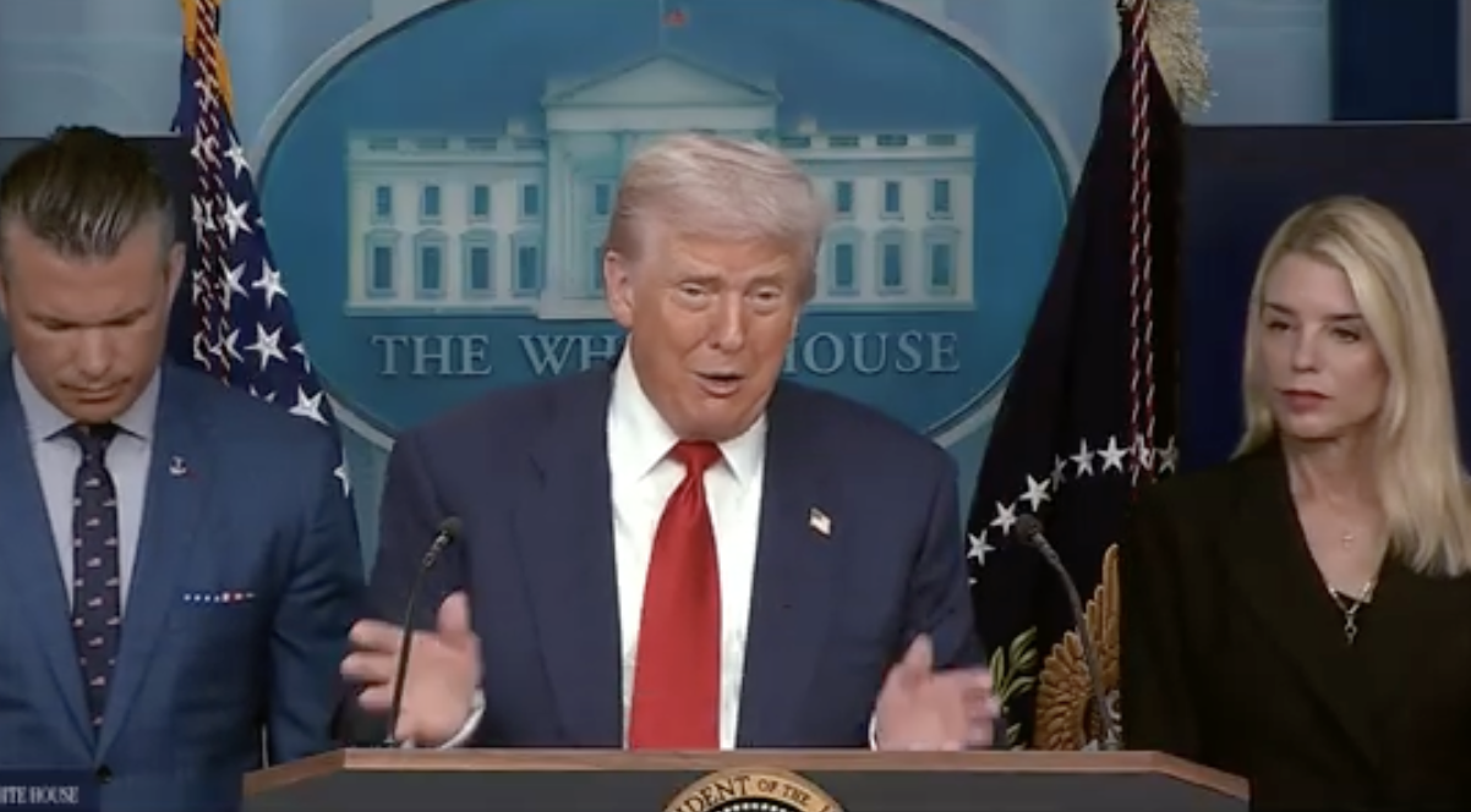 'I'll Get Rid Of You So Fast': Trump Lashes Out, Threatens Member Of ...