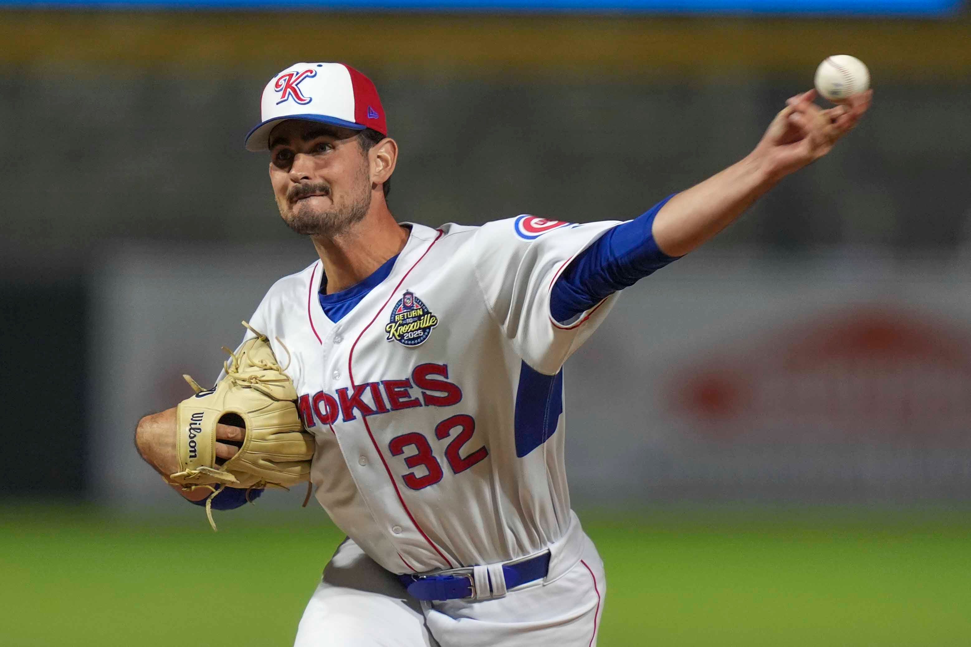 Pablo Aliendo's late homer sets up Smokies for extra-inning win