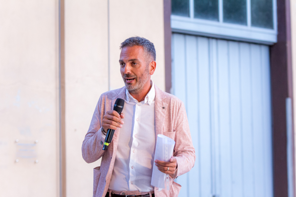 Calcio. Presentata la rosa ufficiale del Lecco di mister Valente