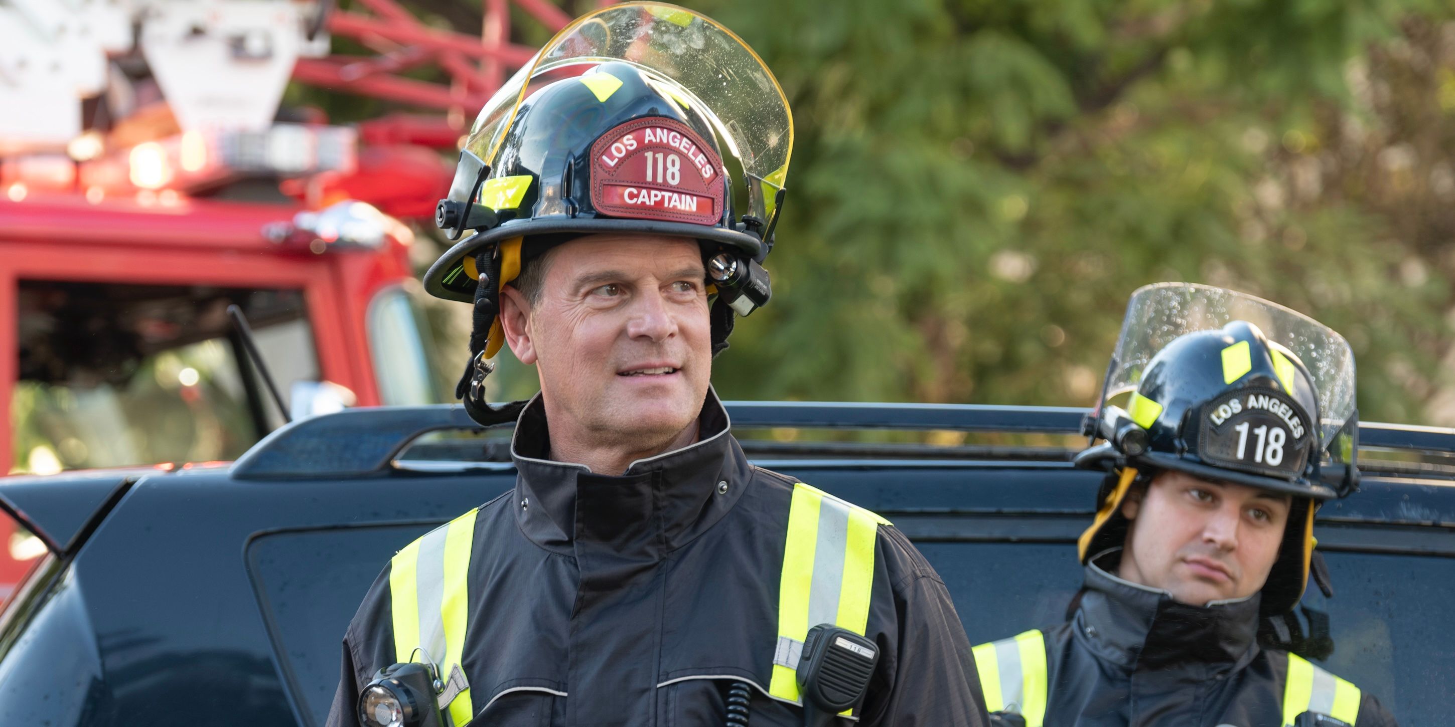 9-1-1 Showrunner Teases a New Captain in Season 9 Following the Tragic ...