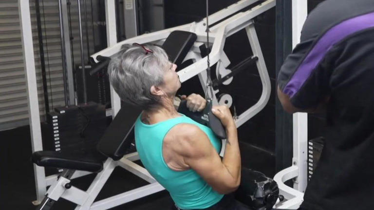 Gran competes as bodybuilder after losing weight