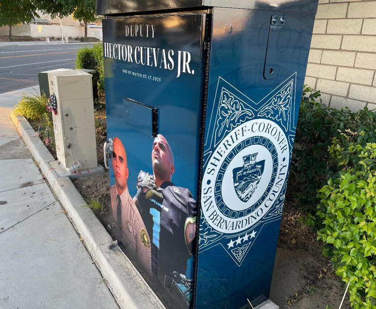 Roadside memorial pays tribute to fallen Victorville Sheriff's Deputy ...
