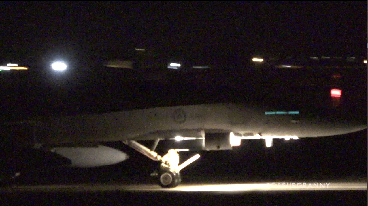 CF-18 Night Launches – Stunning Afterburner Flames in Action