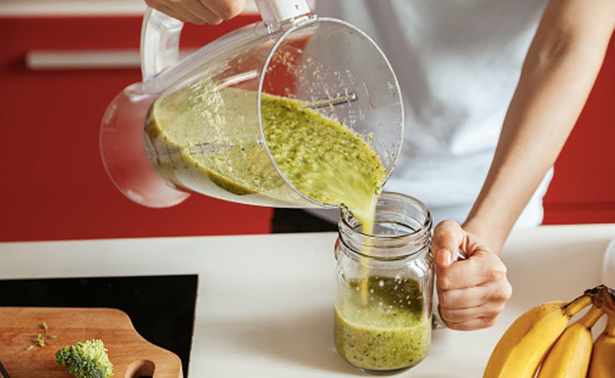 Top Gastroenterologist Shares 8 Drinks That Can Lower Cancer Risk