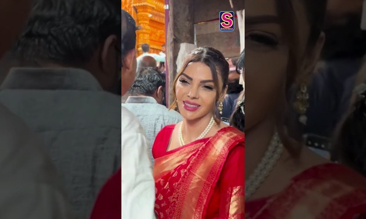 Sherlyn Chopra Looks Stunning in Saree at Lalbaugcha Raja | Ganpati ...