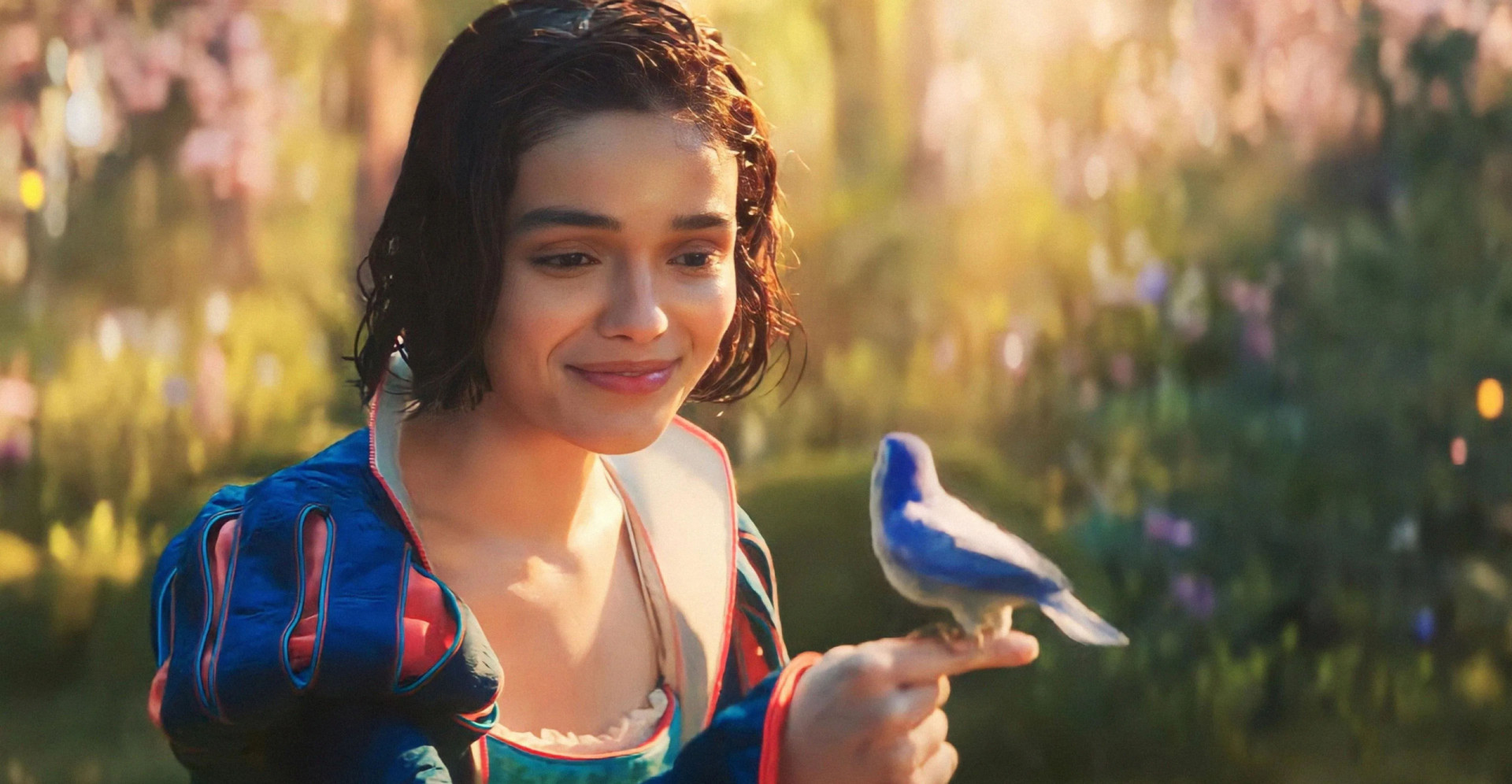 The extraordinary metamorphosis of Snow White