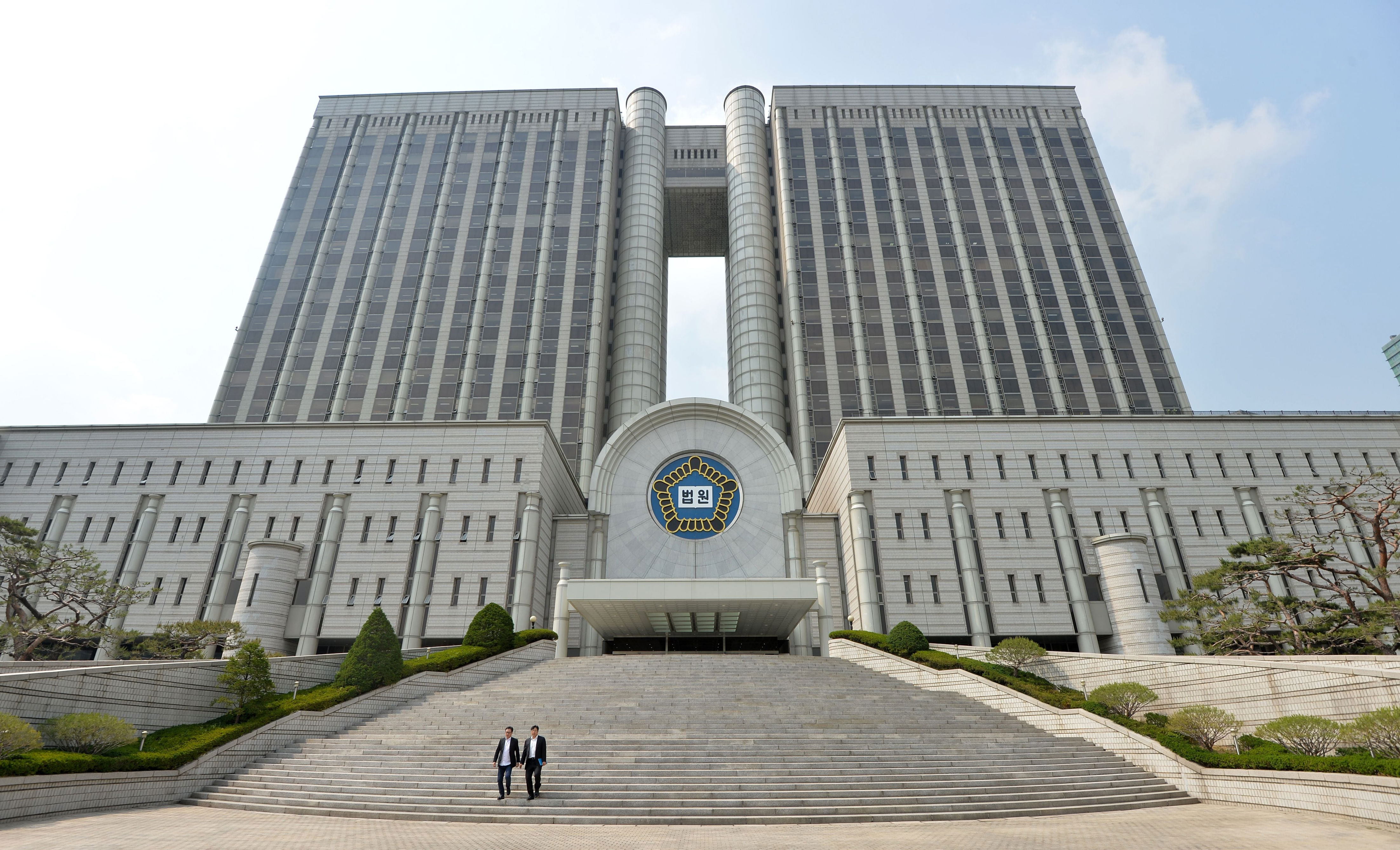 Police witness denies arrest orders, claims unfair treatment