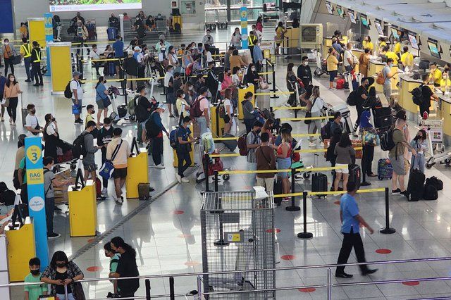 DOTr to ask airlines to remove rebooking fees