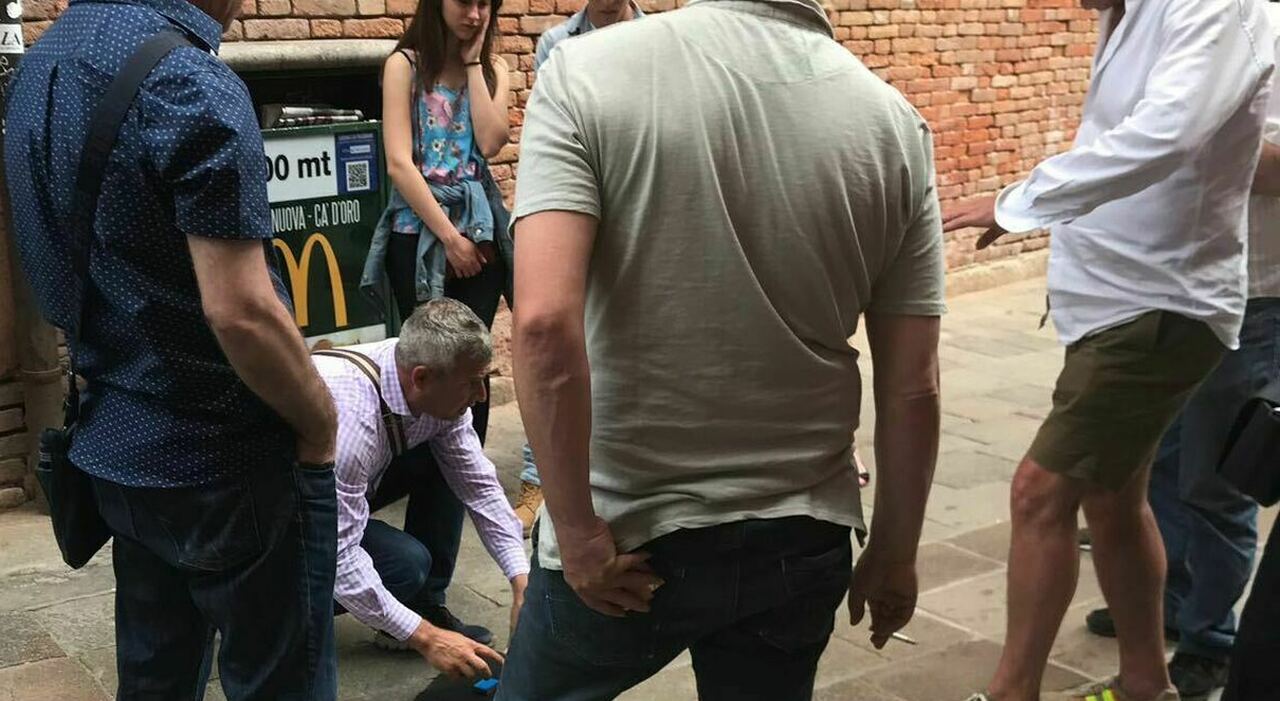 Venezia, ora sono i borseggiatori a denunciare i cittadini anti-scippi ...