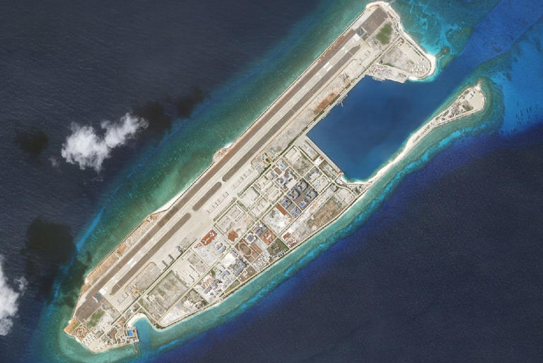 Timelapse shows how China built military base on man-made island