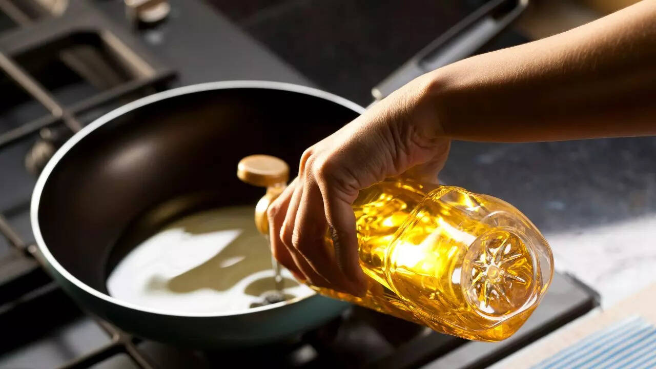 Best cooking oil for Indian kitchens: Olive, sunflower, mustard ...
