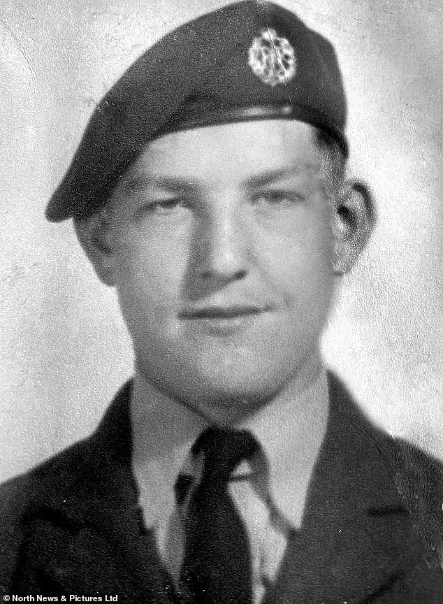 RAF veteran, 91, is remembered by 600 strangers at funeral after he ...