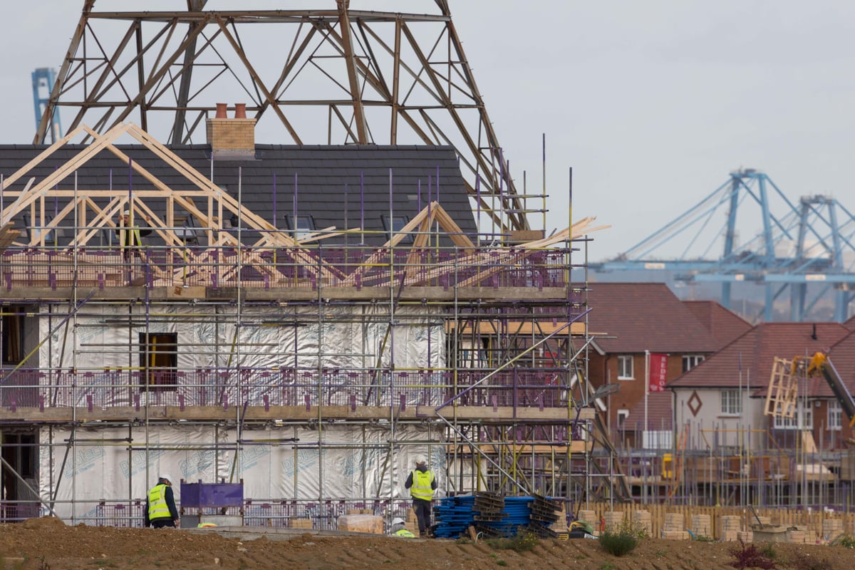 Construction sector suffers longest downturn for over five years – report