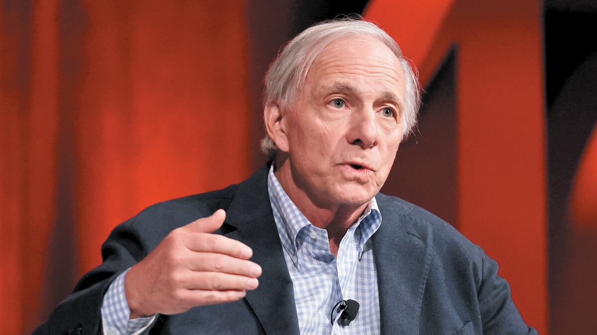 Ray Dalio: U.S. debt crisis risks 'economic heart attack'