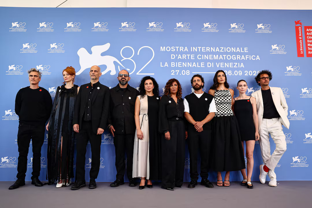 Φεστιβάλ Βενετίας: Ρεκόρ χειροκροτήματος για την ταινία «Η Φωνή της ...